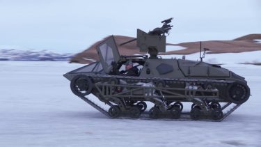 ワイルドスピード、GIジョーに登場したミニ戦車Ripsawが競売に│ワールドタンクニュース